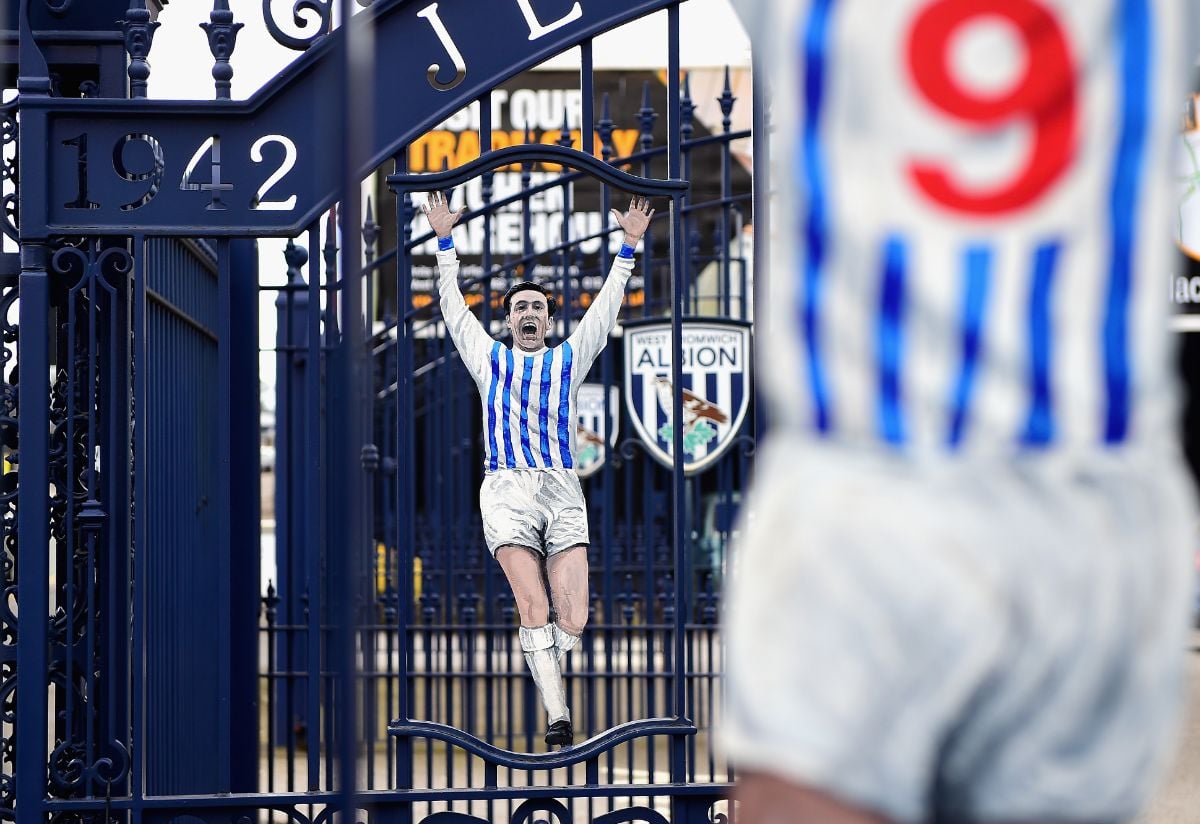 Gary Lineker responds on Twitter to West Brom kit launch
