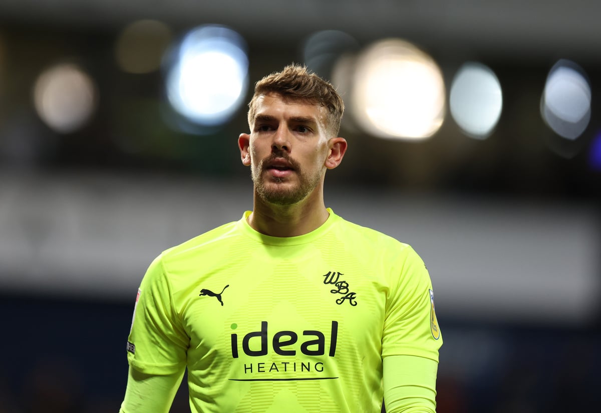 West Brom goalkeeper Alex Palmer sends message after injury blow